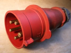 How to Get 3-Phase Power in Your Home | TNR